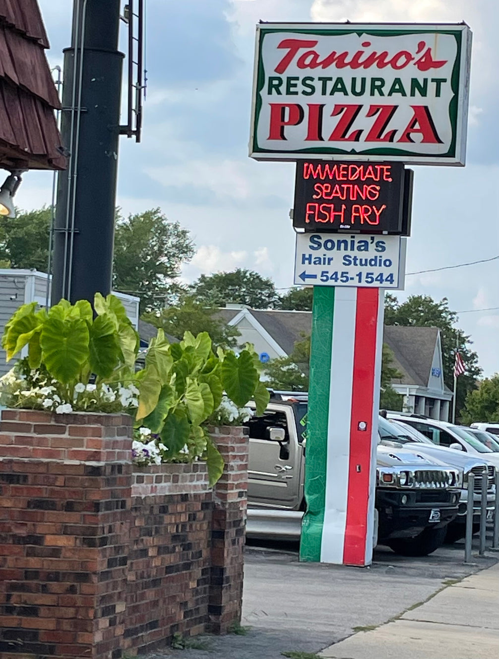 Tanino's Restaurant
